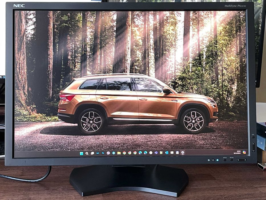 Монітор NEC PA241W-BK 24": 1 900 грн. - Монітори Київ на Olx