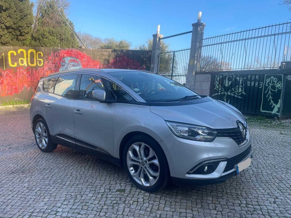 Renault Grand Scénic Diesel 7 lugares São Vicente • OLX.pt