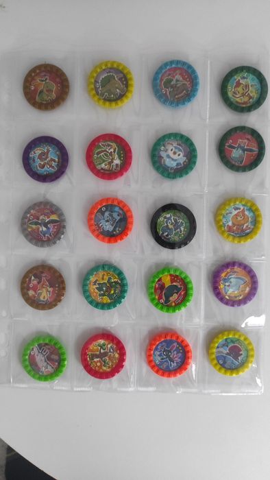 Żetony star foods flagi zwierzęta pokemon tazo naklejki boomer Janaszów • OLX.pl