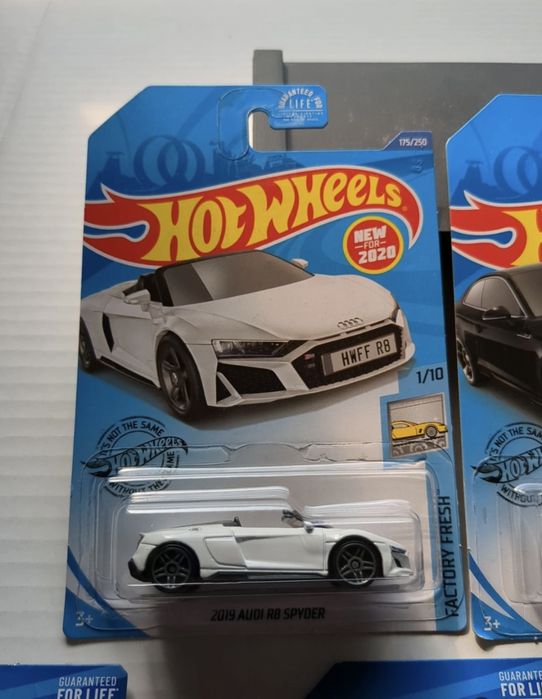 Ауді хот вілс audi hot wheels 94 avant RS2 17 RS 6 RS5 coupe R8 Spyder ...