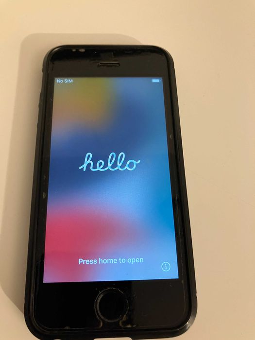Apple iPhone SE 32 GB srebrno-czarny Warszawa Wola • OLX.pl