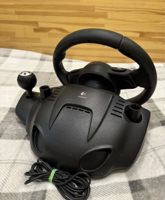 Продам руль Logitech Driving Force GT | 900 градусів: 4 500 грн ...