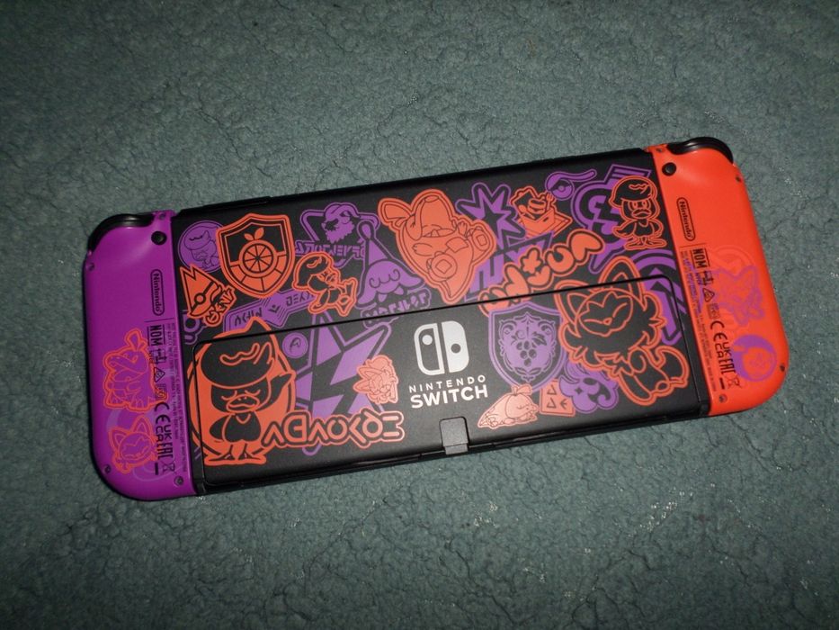 Nintendo Switch OLED + чохол: 11 990 грн. - Приставки Житомир на Olx