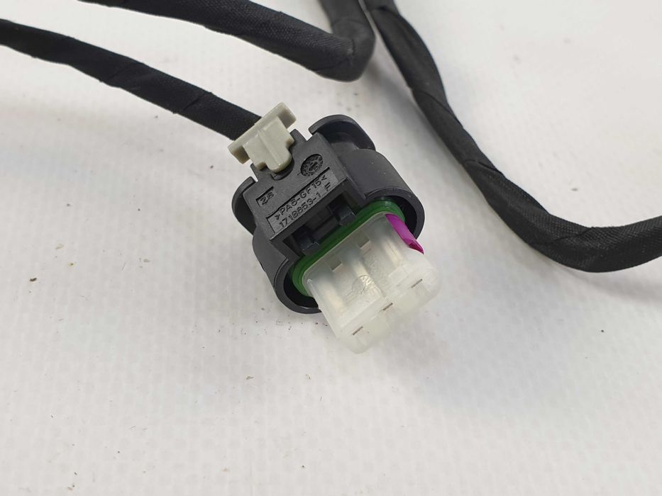 Проводка парктроника на BMW 5 Series F10 (есть разные варианты): 80 ...