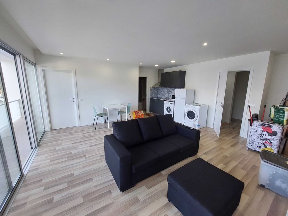 T1 mobilado e equipado com despesas incluídas Creixomil • OLX.pt