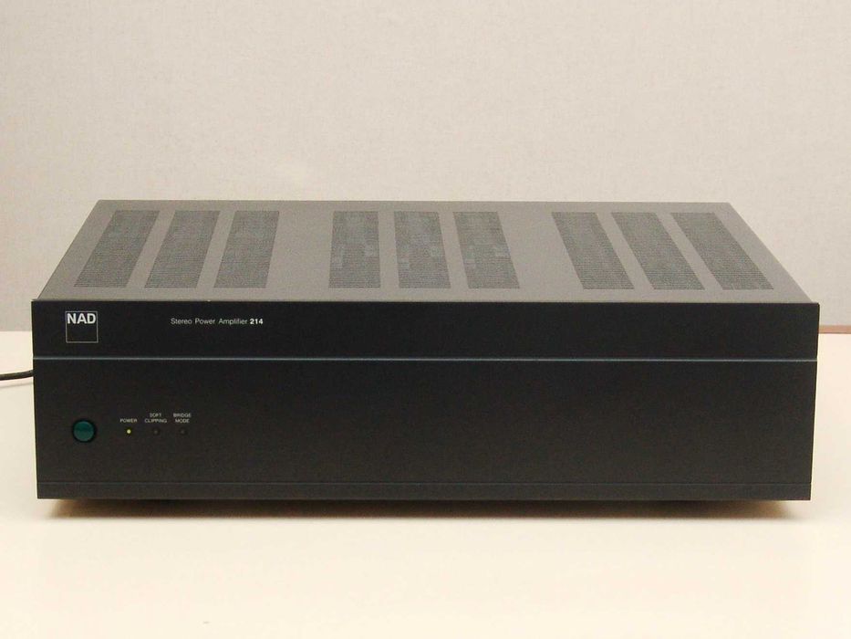 Оконечный стерео усилитель NAD 214. CD плеер NAD 513.: 12 000 грн ...