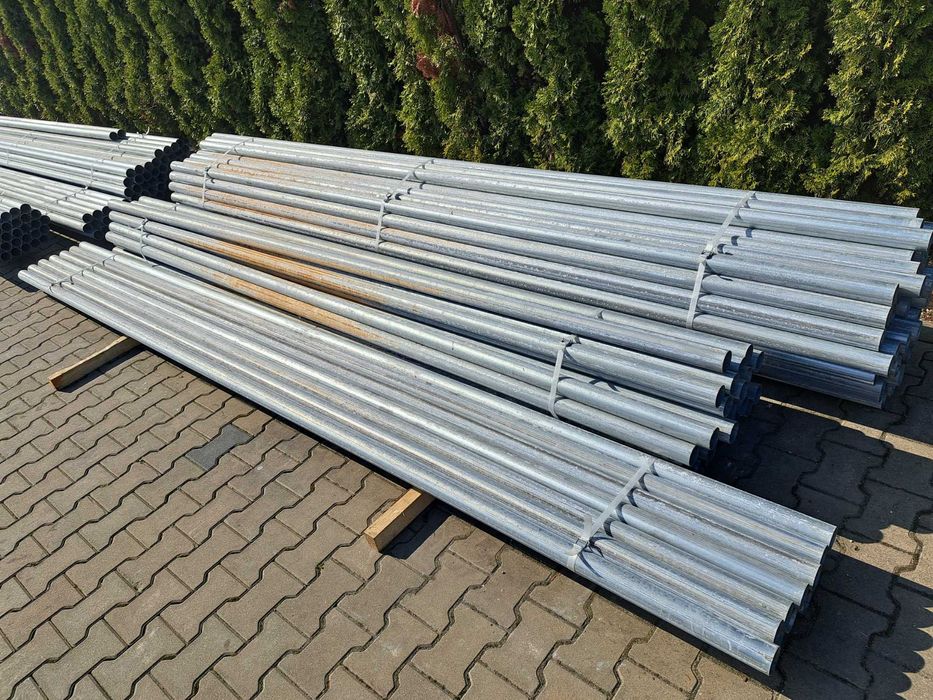 Rura fi 60,3 znaki oznakowanie tymczasowe ogrodzenia słupek płot brama Radomsko • OLX.pl