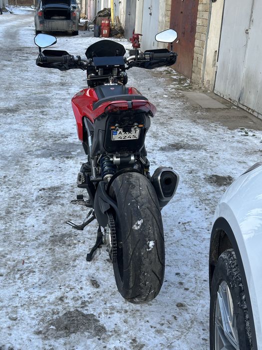 Ducati hypermotard hyperstrada 939: 7 600 $ - Мотоцикли Львів на Olx