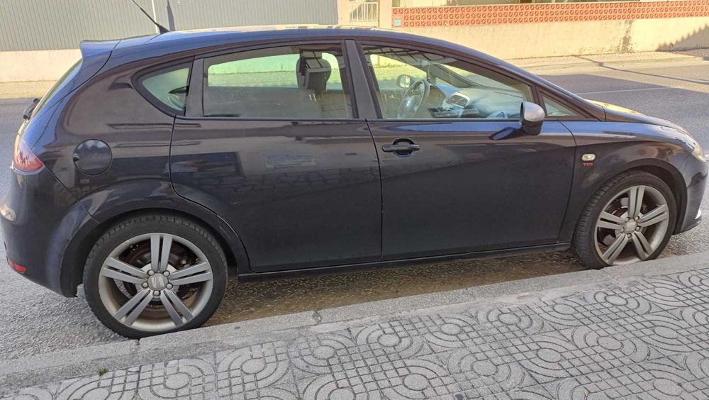 Seat Leon 2000 TDI FR Quinta do Conde • OLX.pt