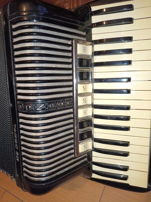 Akordeon Hohner Tango 2 M Tomaszów Mazowiecki • OLX.pl