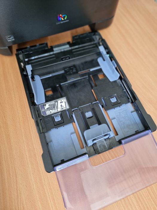 МФУ лазерний кольоровий Samsung CLX-3175: 2 799 грн. - Периферійні ...