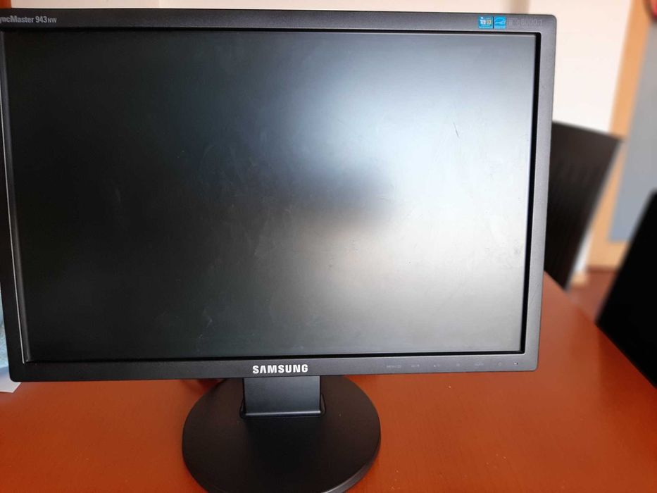 Monitor Samsung, como novo, pouco uso Cortegaça • OLX.pt