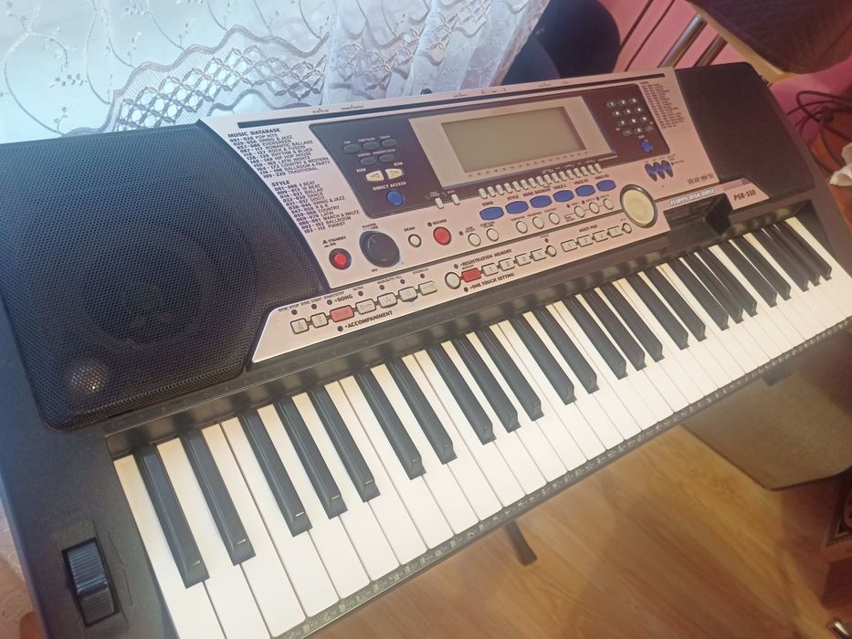Синтезатор Yamaha psr-550: 8 900 грн. - Синтезатори Київ на Olx