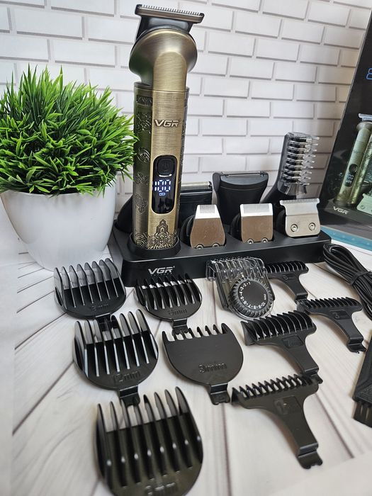 Тример машинка набор VGR 110 триммер нос борода голова трімер 8 в1 ВГР ...