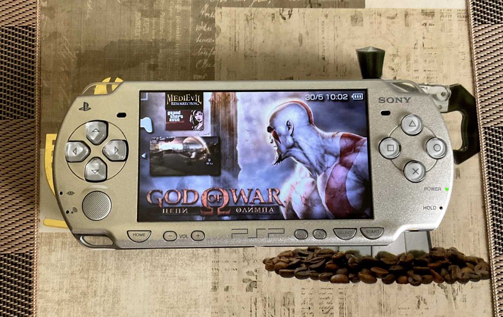 Sony PlayStation Portable PSP 2000 Silver: 3 490 грн. - Приставки Київ ...