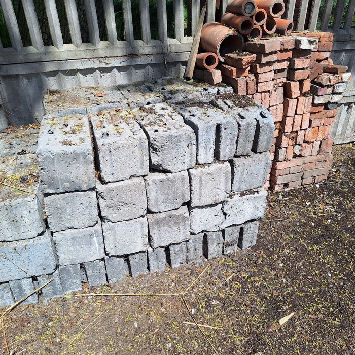 Pustaki cegła za darmo Zamość • OLX.pl