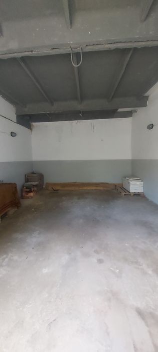 Оренда гаража в районі Анни Марії: 2 500 грн. - Оренда гаражів, парковок Калуш на Olx