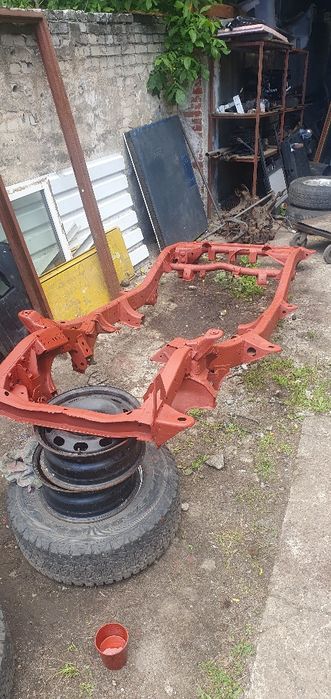 Rama nissan Terrano ford Maverick 3D Wrocław Psie Pole • OLX.pl