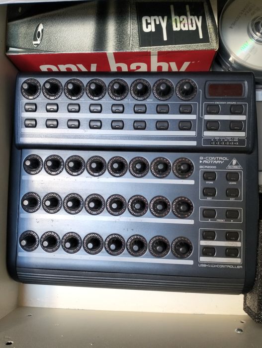 Behringer bcr 2000 Creixomil • OLX.pt
