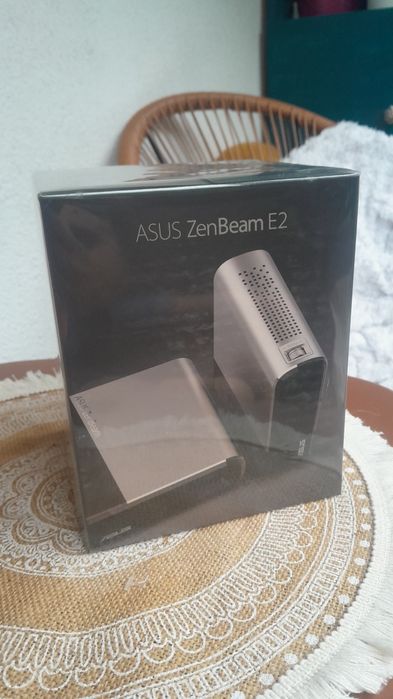 Nowy projektor Asus ZenBeam E2 nowy nie rozpakowany dowód zakupy Czarnków • OLX.pl