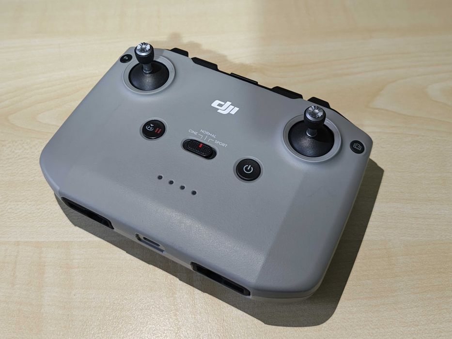 Kontroler pilot aparatura do drona DJI RC-N1 stan **IDEALNY** Pleszew ...