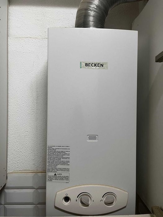 Esquentador a gás BECKEN – excelente estado Belém • OLX.pt