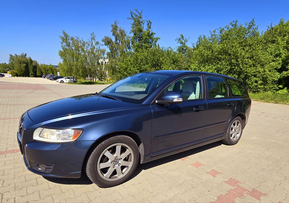 Volvo V50 1.6 Drive 114 KM rok:2011 Rzeszów • OLX.pl