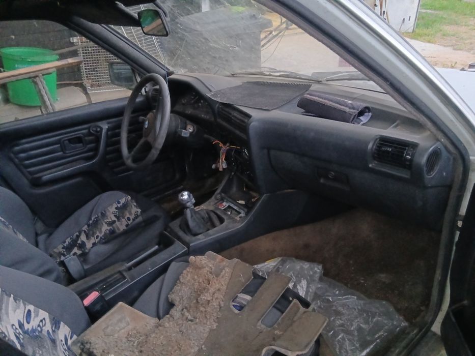 Sprzedam bmw e30 2.4 td Waplewo-Osiedle • OLX.pl