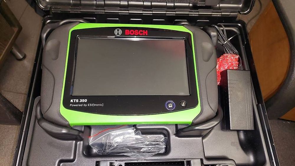 Bosch KTS 350 z oprogramowaniem Mistrz ważnym do 31.12.2025 Dębica • OLX.pl