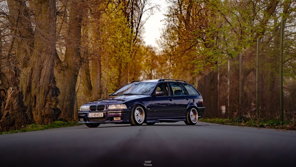 Bmw e36 touring 323i individual techno violet mpakiet lpg hak Lublin ...