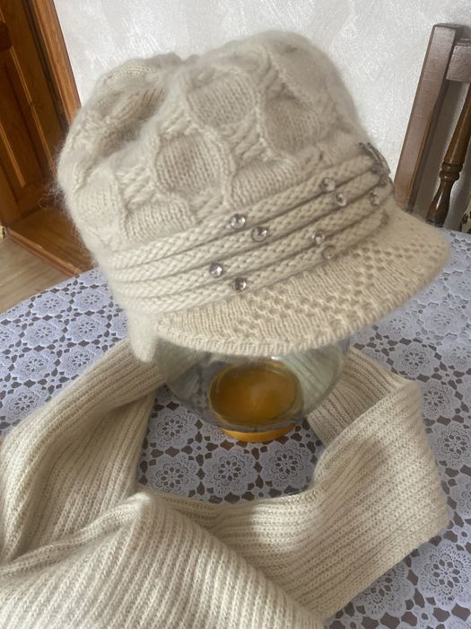 Шапка ангорова: 150 грн. - Шапки Немирів на Olx