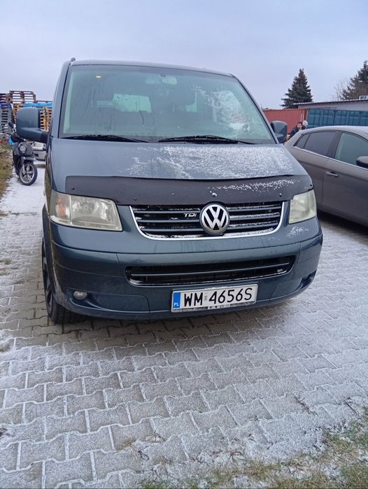 Volkswagen Transporter Oryginalna doinwestowana Caravella bez żadnego ...