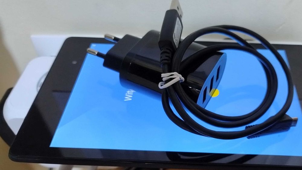 Tablet Google Nexus 7, stary ale jary Świętochłowice • OLX.pl