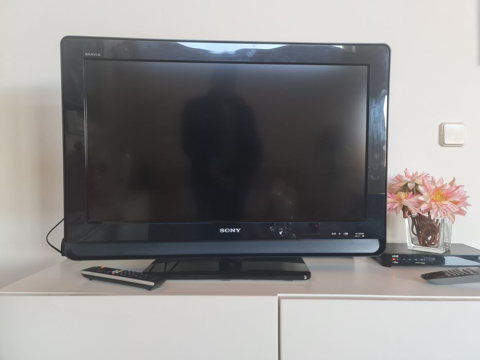 Televisor Sony Bravia, 80 cm diagonal. Nogueira, Fraião E Lamaçães ...