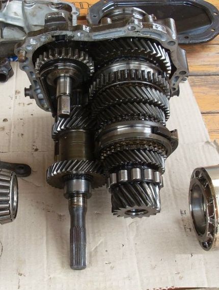 Первичный вал КПП Ланос, вилка коробки передач, запчасти: 250 грн ...