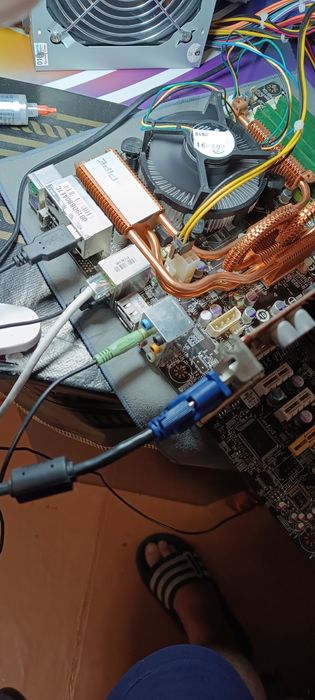 Топ шедевр. MSI P35 Platinum ( MS-7345 ) в комплекті: 900 грн ...