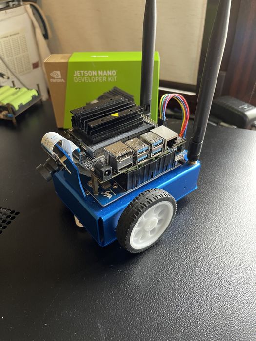 Конструктор Waveshare JetBot AI Kit + NVIDIA Jetson Nano Developer Kit ...