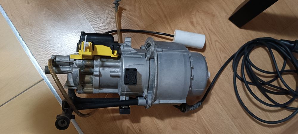 Silnik Karcher K7.710 Sosnowiec • OLX.pl