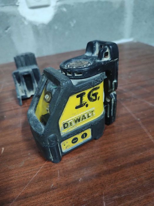 Лазерний рівень DeWalt DW087: 2 100 грн. - Електроінструмент Тернопіль ...