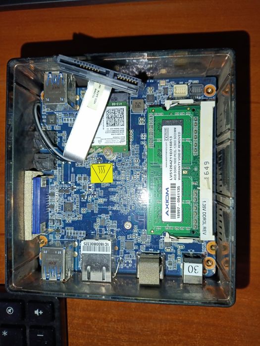 Mini PC Gigabyte GB BACE 3000 міні ПК: 1 050 грн. - Настільні комп ...