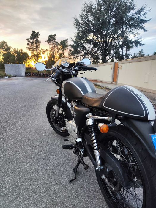 Mash 125 Cafe Racer Alvarães • OLX Portugal
