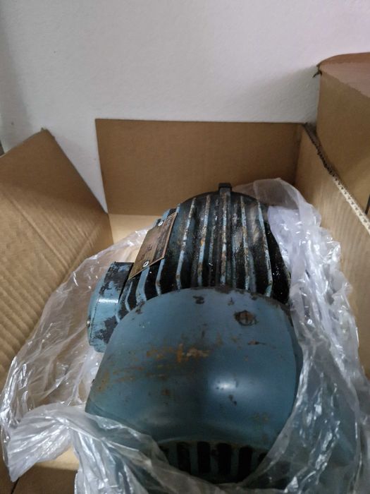 Motor Rabor Trifásico Vila Nova de Famalicão • OLX Portugal