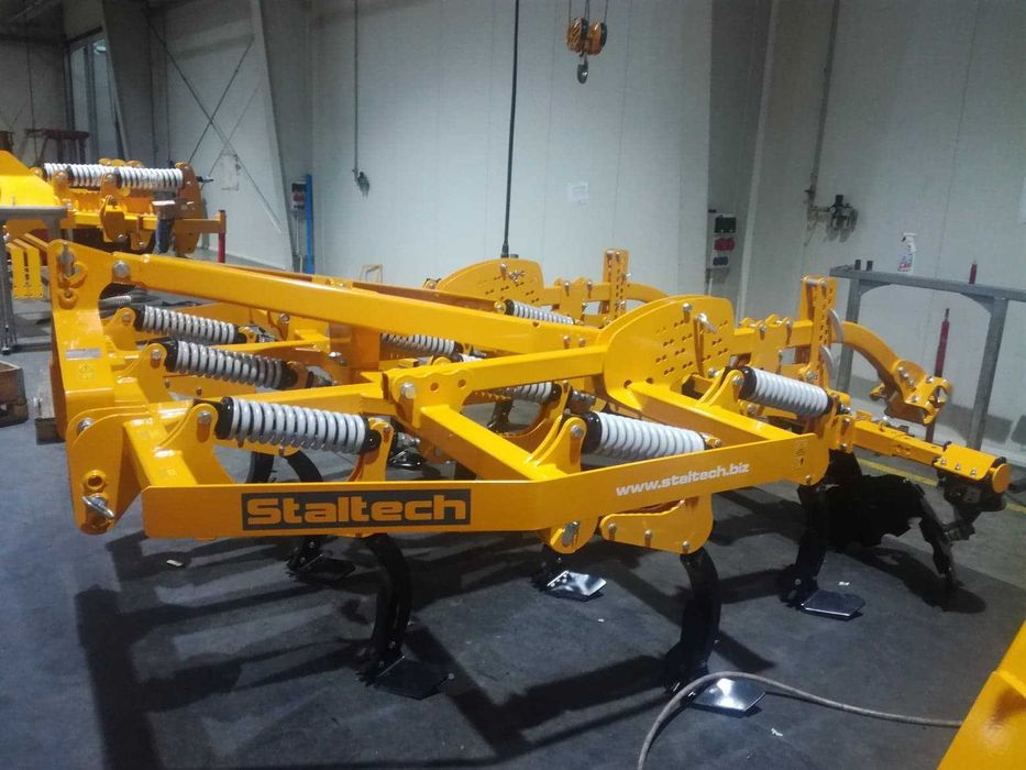 Agregat bezorkowy 3m wał daszkowy 600mm producent STALTECH 2250kg ...