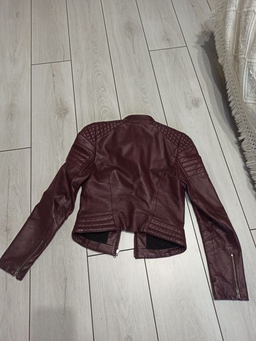 Куртка ASOS Натуральна шкіра: 700 грн. - Шкіряні куртки Черкаси на Olx