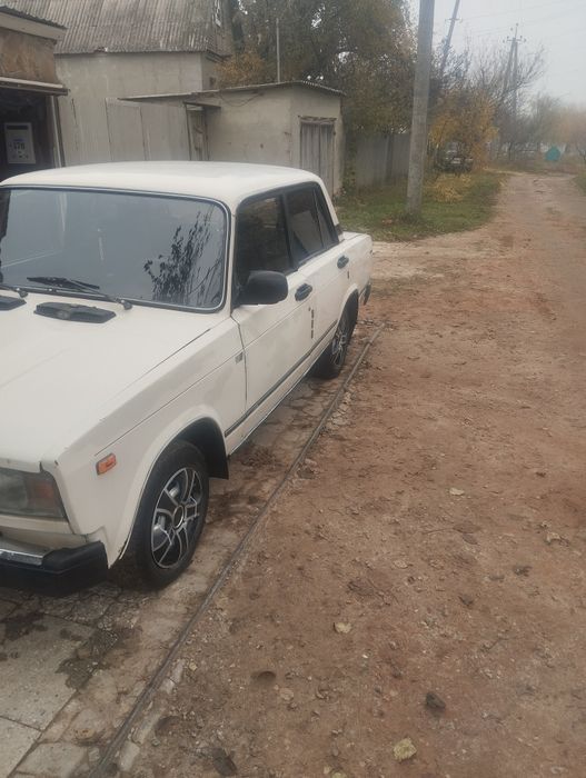 Продам авто ваз 2107: 600 $ - ВАЗ Покотилівка на Olx