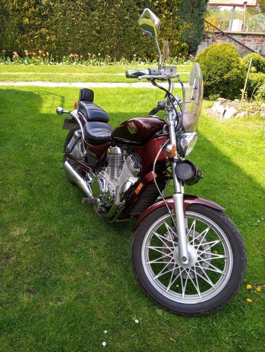 SUZUKI Intruder VS700 Chełmsko Śląskie • OLX.pl