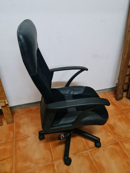 Cadeira de secretária Mafamude E Vilar Do Paraíso • OLX.pt