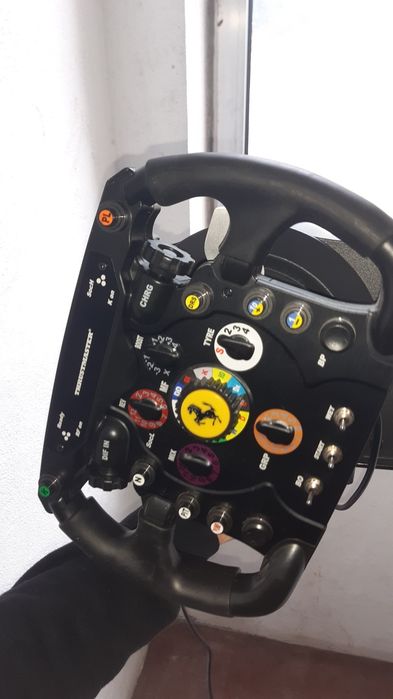 Volante PS4 + Volante Ferrari + Cadeira Suporte Nogueira, Fraião E ...