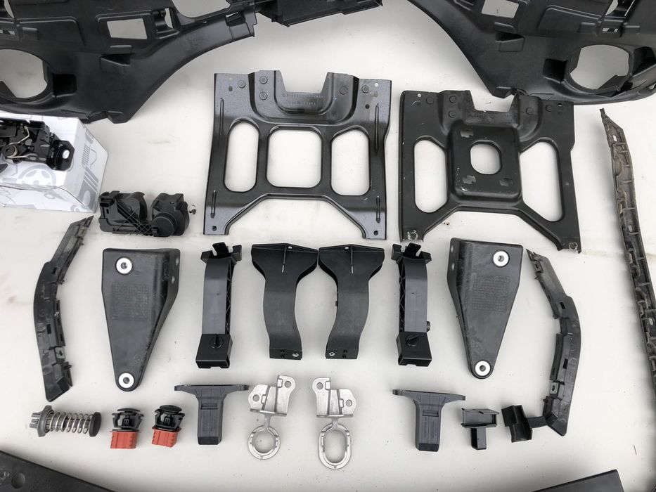 Направляющие крепления бампера Mercedes Vito W447 Metris V-CLASS: 15 ...