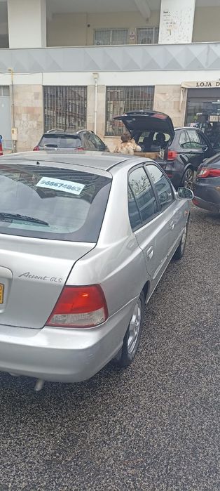 Hiunday Accent 2000 com 135.000 kms Santa Iria De Azoia, São João Da Talha E Bobadela • OLX.pt